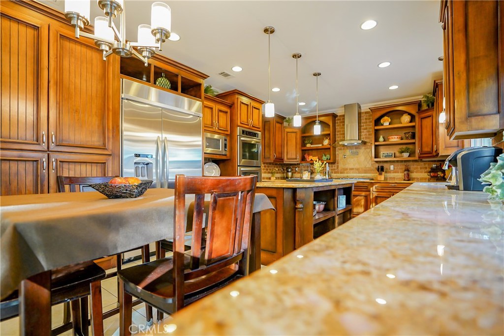 1448 Pinewood Drive Corona | House for Sale in Corona | IG18285342 | rennie