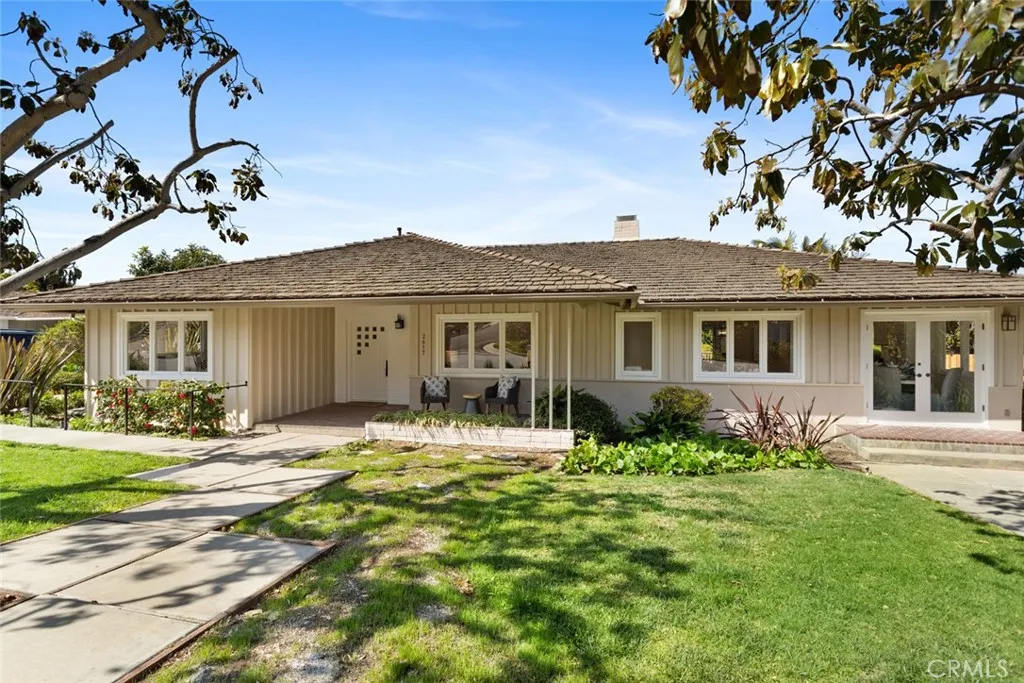 2617 Via Carrillo, Palos Verdes Estates, CA 90274 | MLS PV23041912 ...