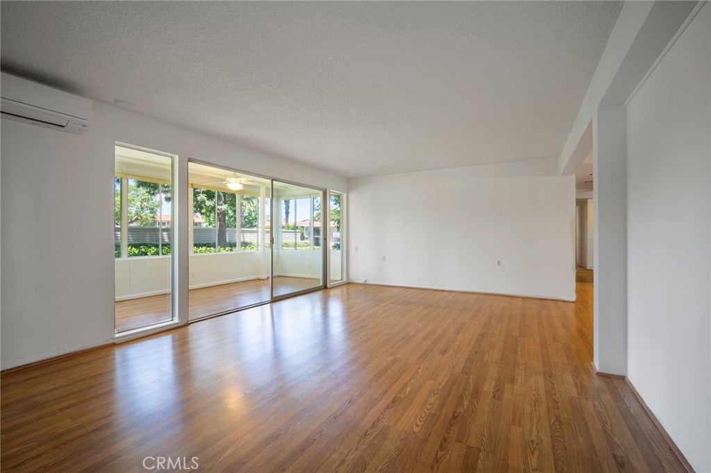 270 Avenida Sevilla Unit C, Laguna Woods, CA 92637 - Stessa