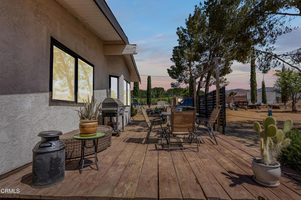 33011 CROWN VALLEY RD, ACTON, CA 93510 | REMAX