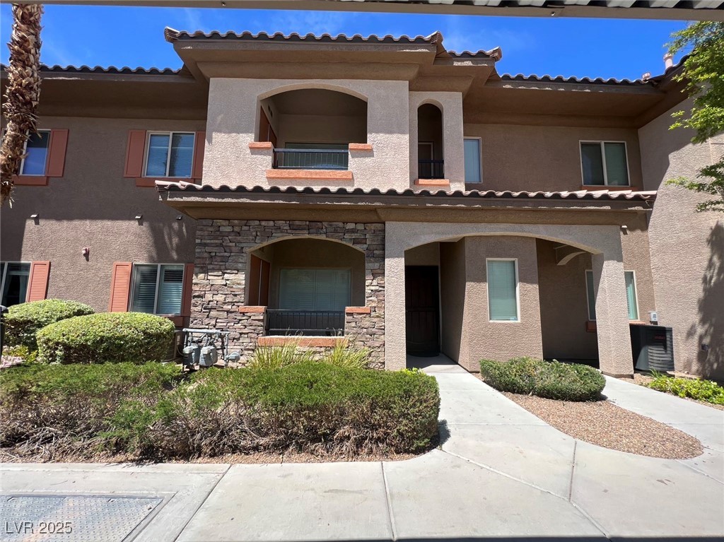7701 W Robindale Road #127 For Sale, Las Vegas, NV 89113 Condo | ByOwner