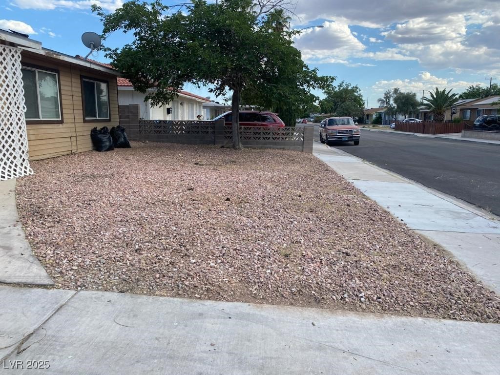 805 Slayton Dr, Las Vegas, NV 89107, US | Buy, Sell, Rent, Analyze
