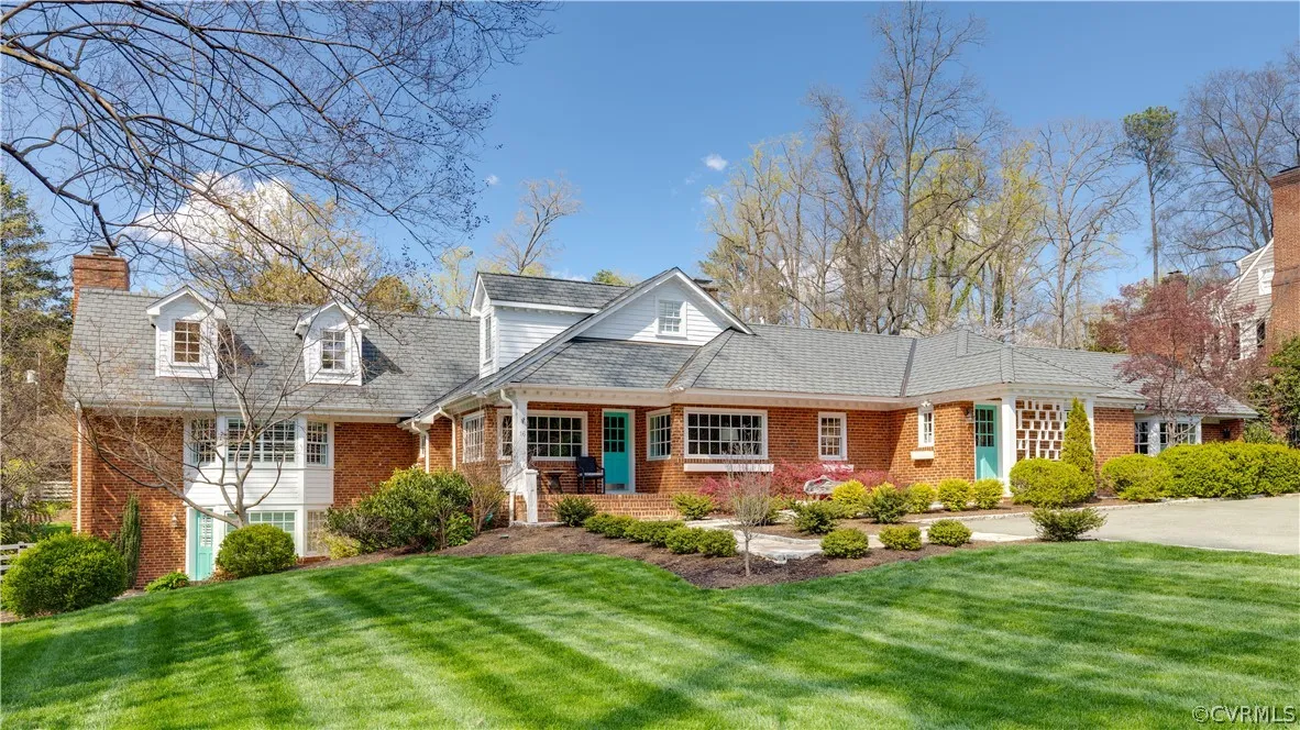 1116911850.jpeg?format=webp