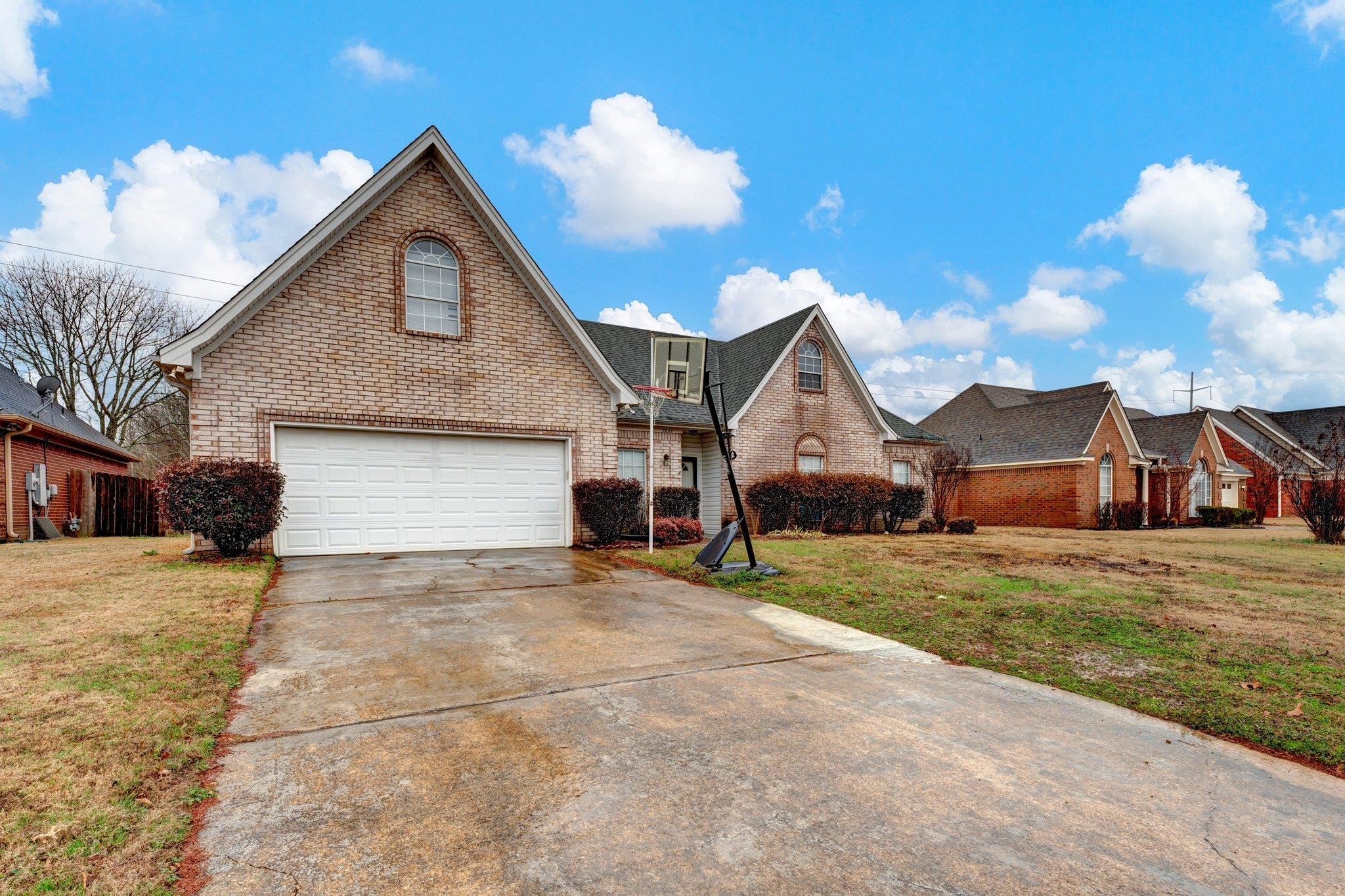 6669 W Sandbourne St, Olive Branch, MS 38654 | MLS 3036726 | Listing ...