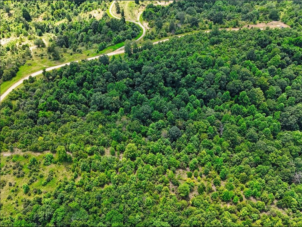 Shores Trail, Stewart, TN 37175 | MLS 3000408 | Listing Information ...