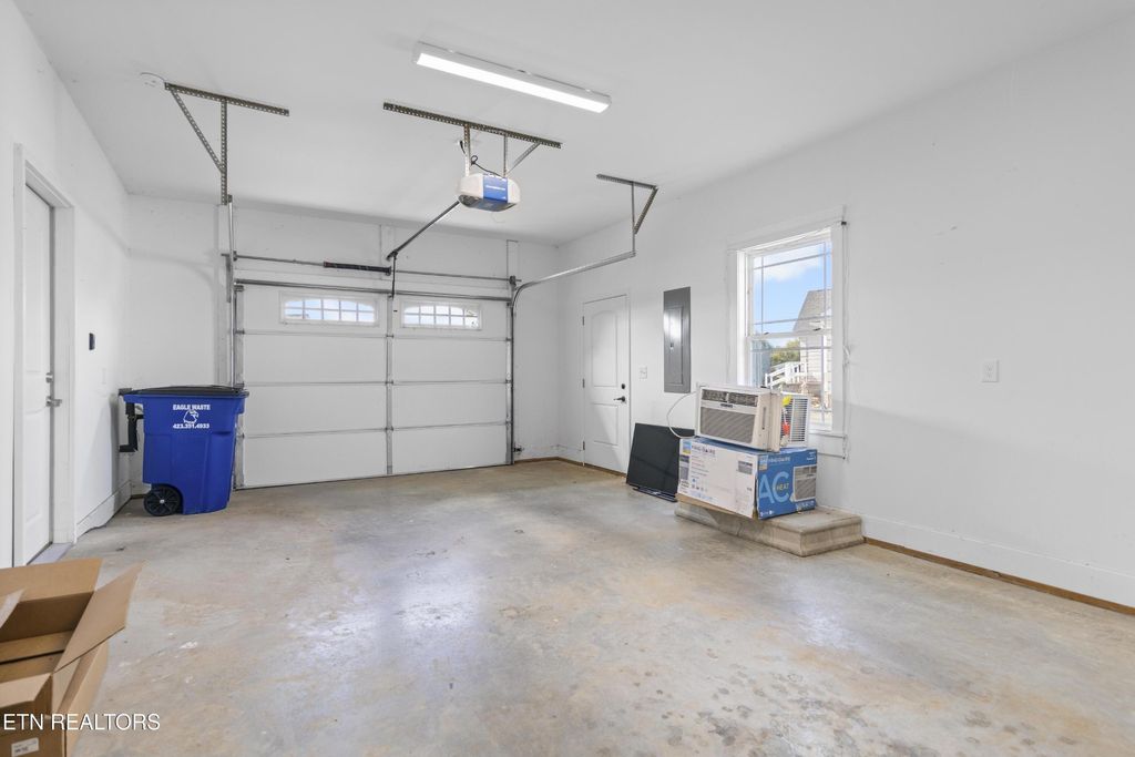 178 Shyane Lane, Sweetwater, TN 37874 | MLS 3058909 | Listing ...