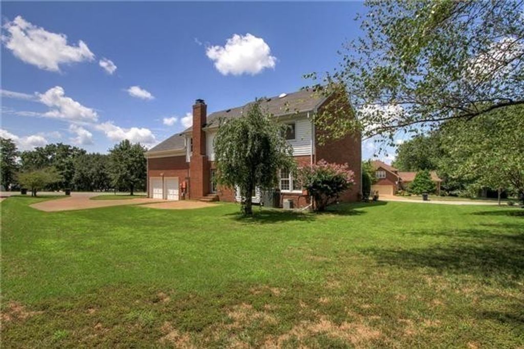 168 Eagles Glen Dr, Franklin, TN 37067 | MLS 3061760 | Listing ...