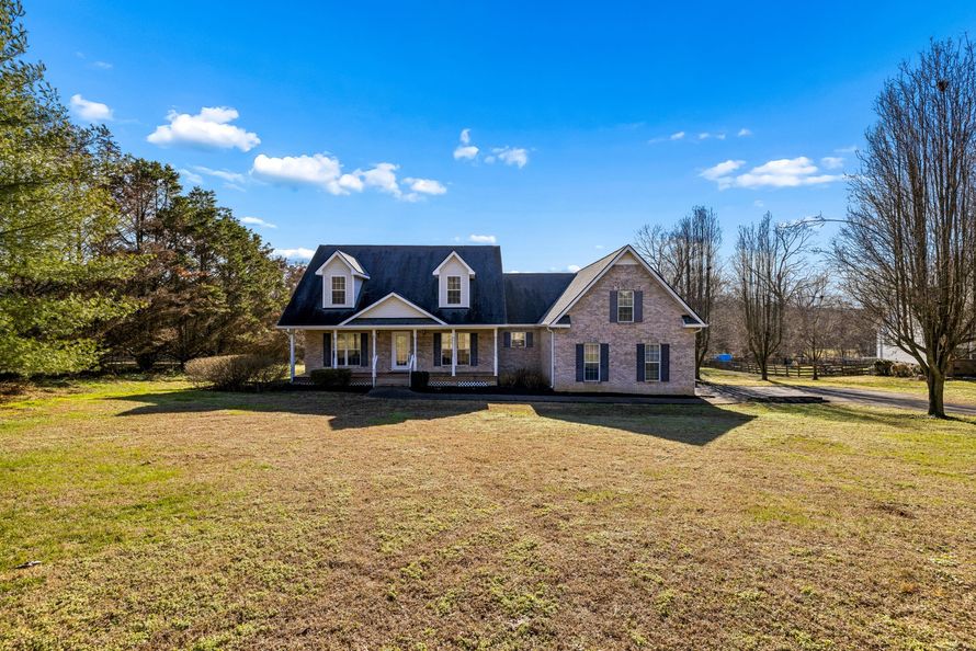 2131 Spring Lake Dr, Spring Hill, TN 37174 for sale - Stessa