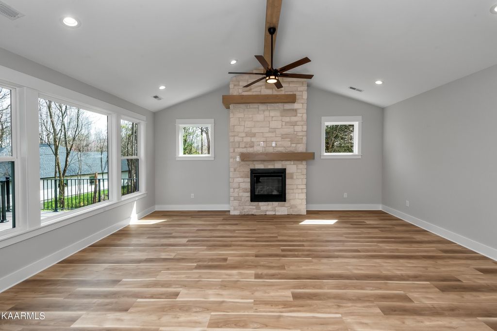 141 Utsesti Way, Loudon, TN 37774 | MLS 3100384 | Listing Information ...