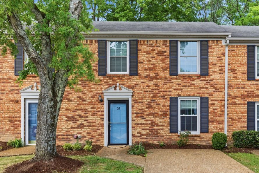 1129 W Main St Unit 24, Franklin, TN 37064 for sale - Stessa