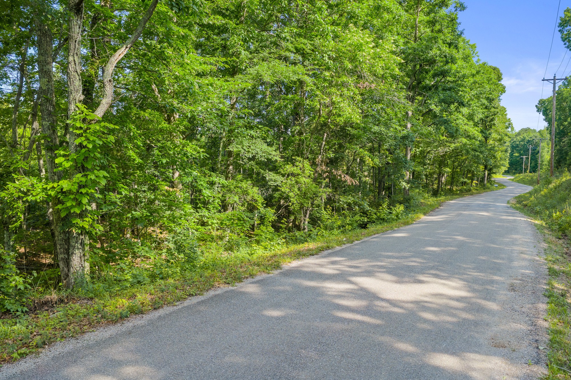 Coxburg Rd N, Holladay, TN 38341 - MLS 3244635 - Berkshire Hathaway ...