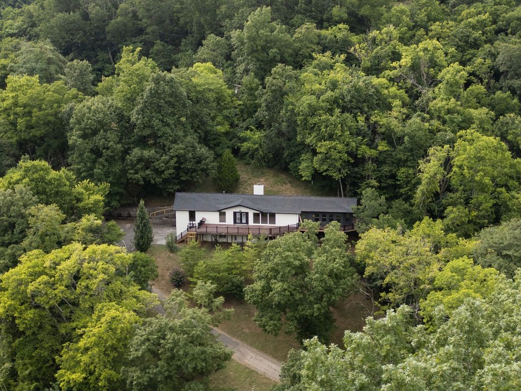 5161 Granny White Pike, Nashville, TN 37220 | MLS 3013846 | Listing ...