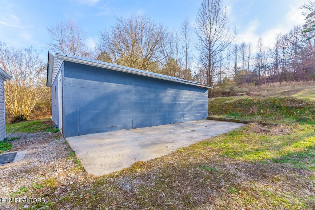 10031 Hill Rd, Knoxville, TN 37938 | MLS 3075188 | Listing Information ...
