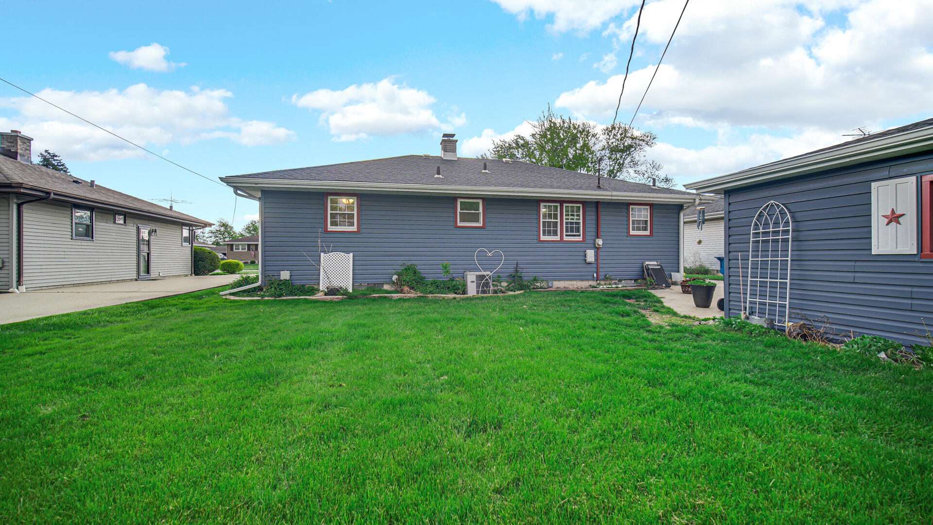 3509 41ST PL, HIGHLAND, IN 46322 | REMAX