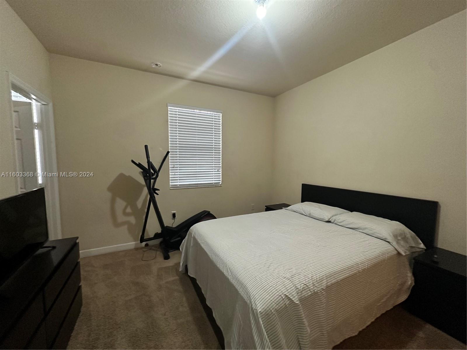 8978 W 35th Way Unit 8978, Hialeah, FL 33018 | MLS A11603368 | Listing ...