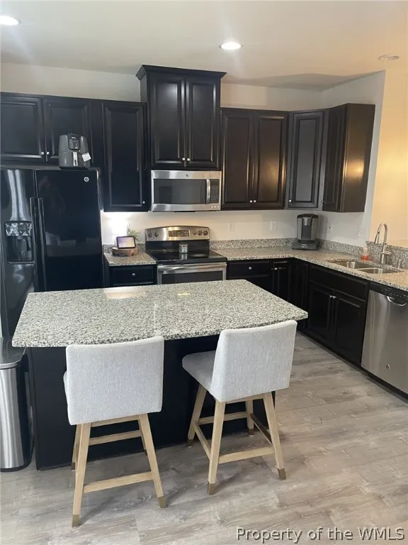 2904850455.jpeg?format=webp