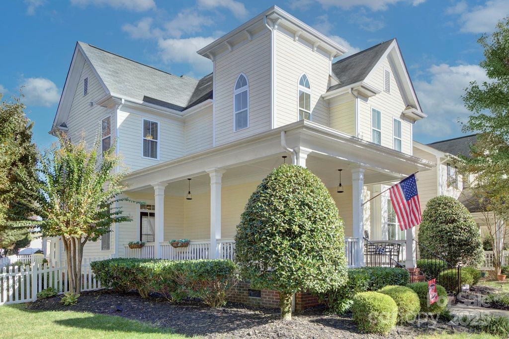 15236 Waterfront Drive, Huntersville, NC 28078, MLS #4243595 - Allen Tate