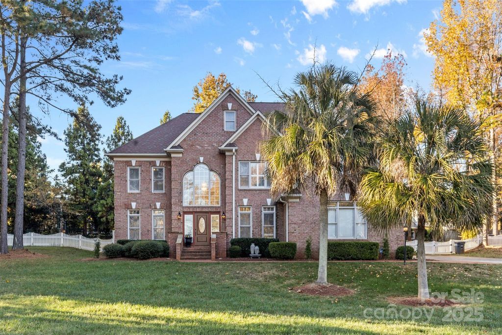 6041 Bluebird Hill Lane, Matthews, NC 28104, MLS #4322676 - Howard ...