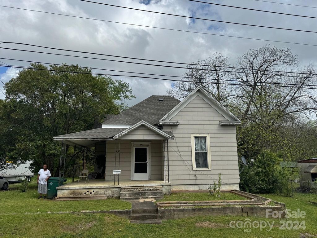 112 Aiken Street, Chester, SC 29706, MLS #4126577 - Howard Hanna