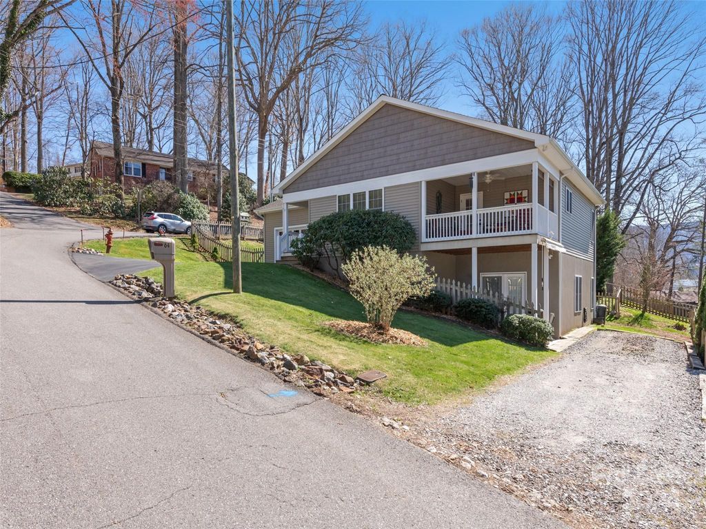64 Hazelview Drive, Waynesville, NC 28786, MLS #4122724 - Allen Tate