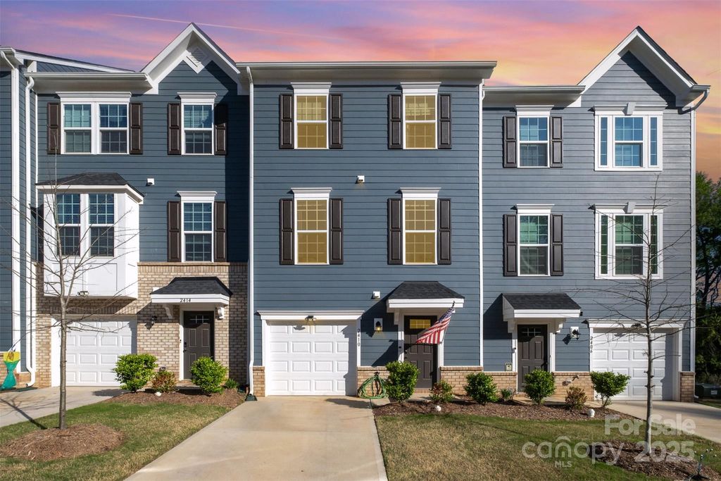 2410 Dr Carver Road, Charlotte, NC 28208, MLS #4245155 - Howard Hanna ...