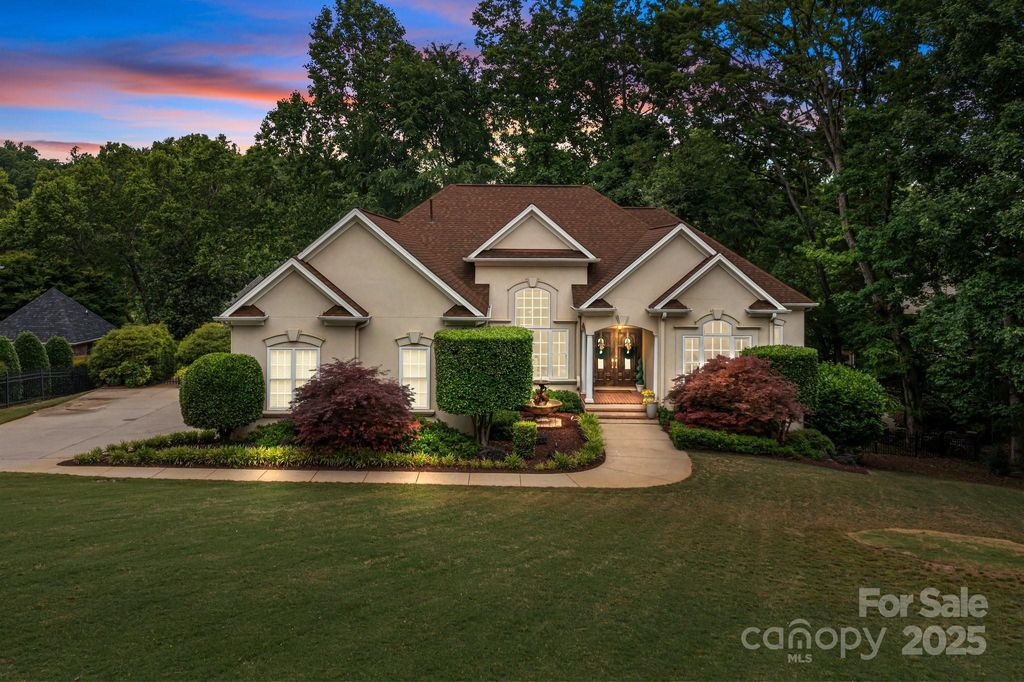 400 Maymont Drive, Cramerton, NC 28032, MLS #4257629 - Howard Hanna ...