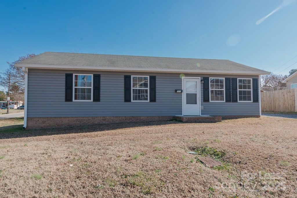 101 Orchard Drive, Clover, SC 29710, MLS #4220951 - Howard Hanna Allen ...