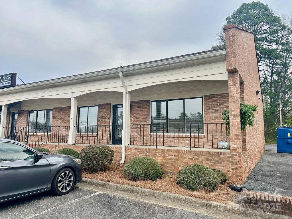 3302 S New Hope Road 200F, Gastonia, NC 28056, MLS #4233542 - Allen Tate