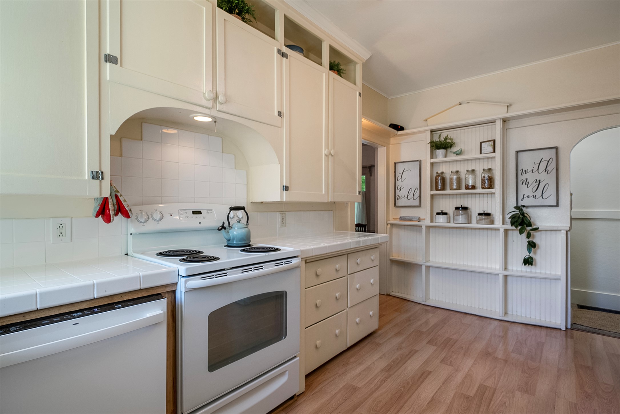 135 W CALIFORNIA ST, KALISPELL, MT 59901 | REMAX
