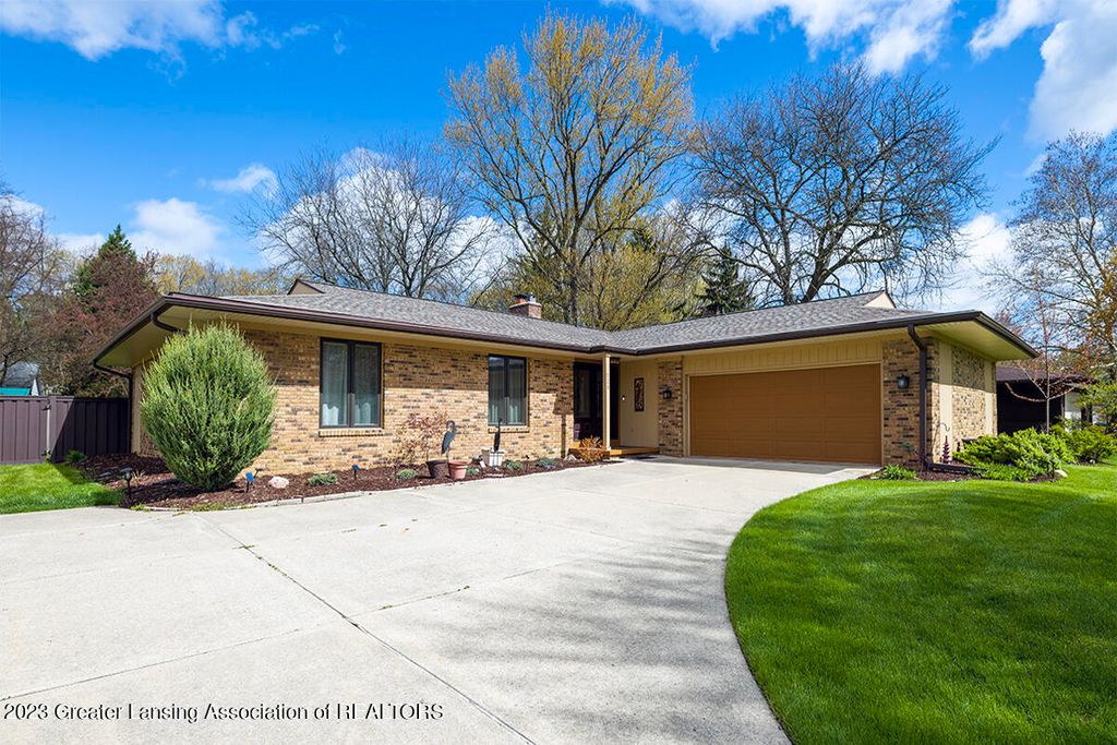 920 Longfellow Drive, East Lansing, MI 48823, MLS #272706 - Howard Hanna