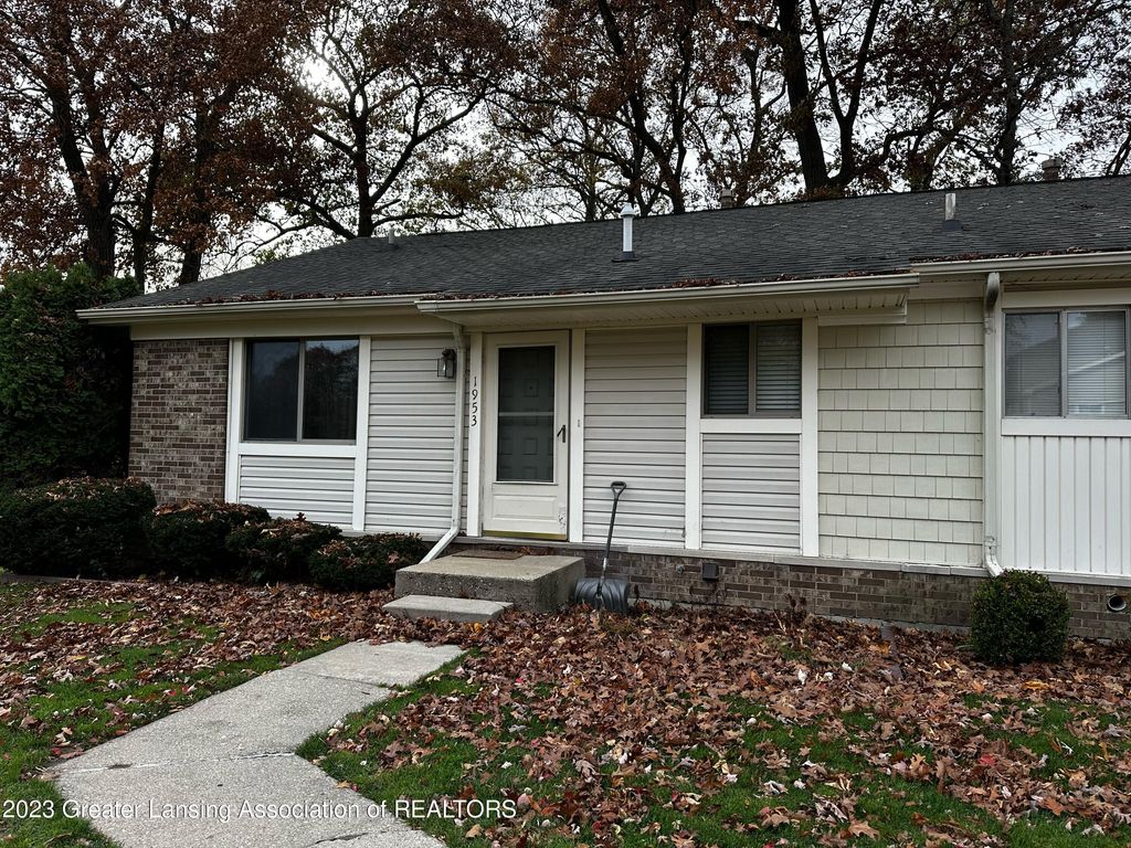 1953 Lac Du Mont Drive, Haslett, MI 48840, MLS #277321 - Howard Hanna