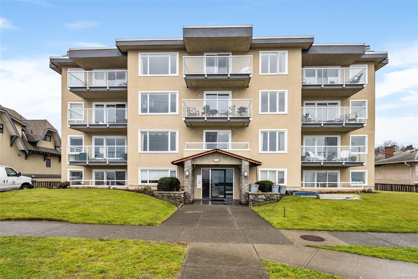 202-1540 Dallas Rd, Casa Valdes, Victoria | Condo for Sale in Victoria ...