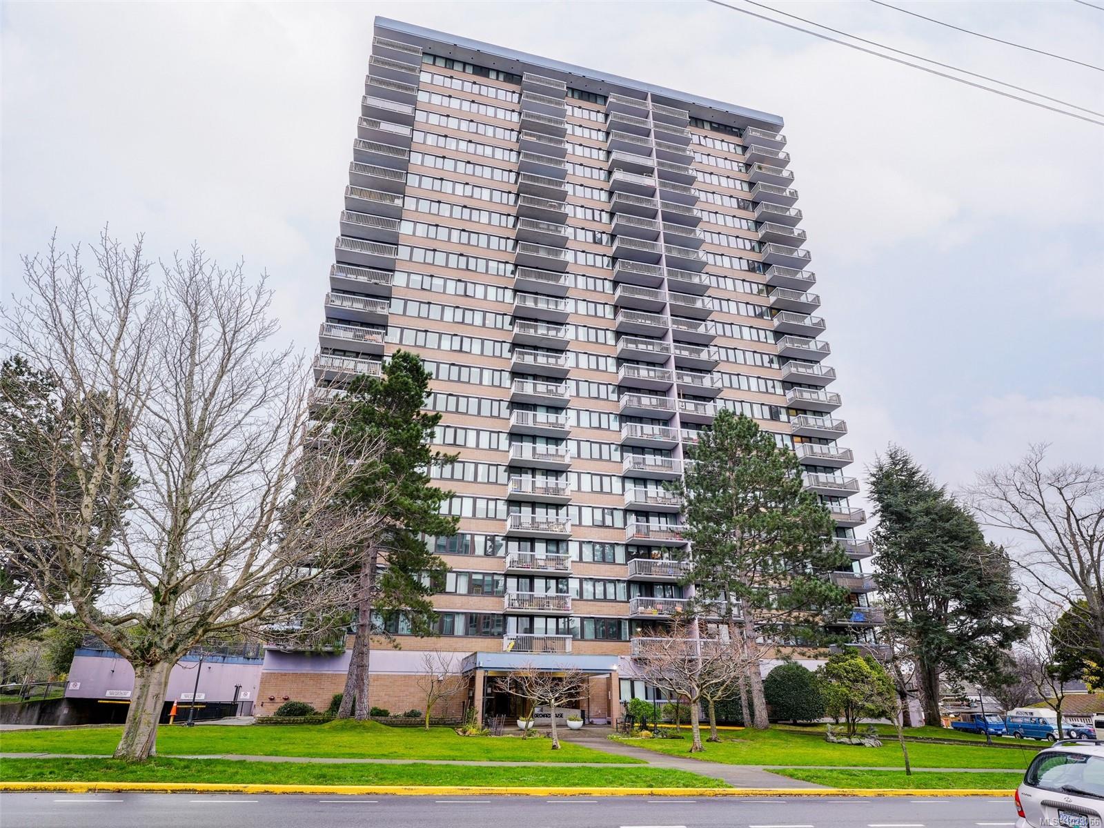 2006-647 Michigan St Victoria, Victoria | Condo for Sale in Victoria ...