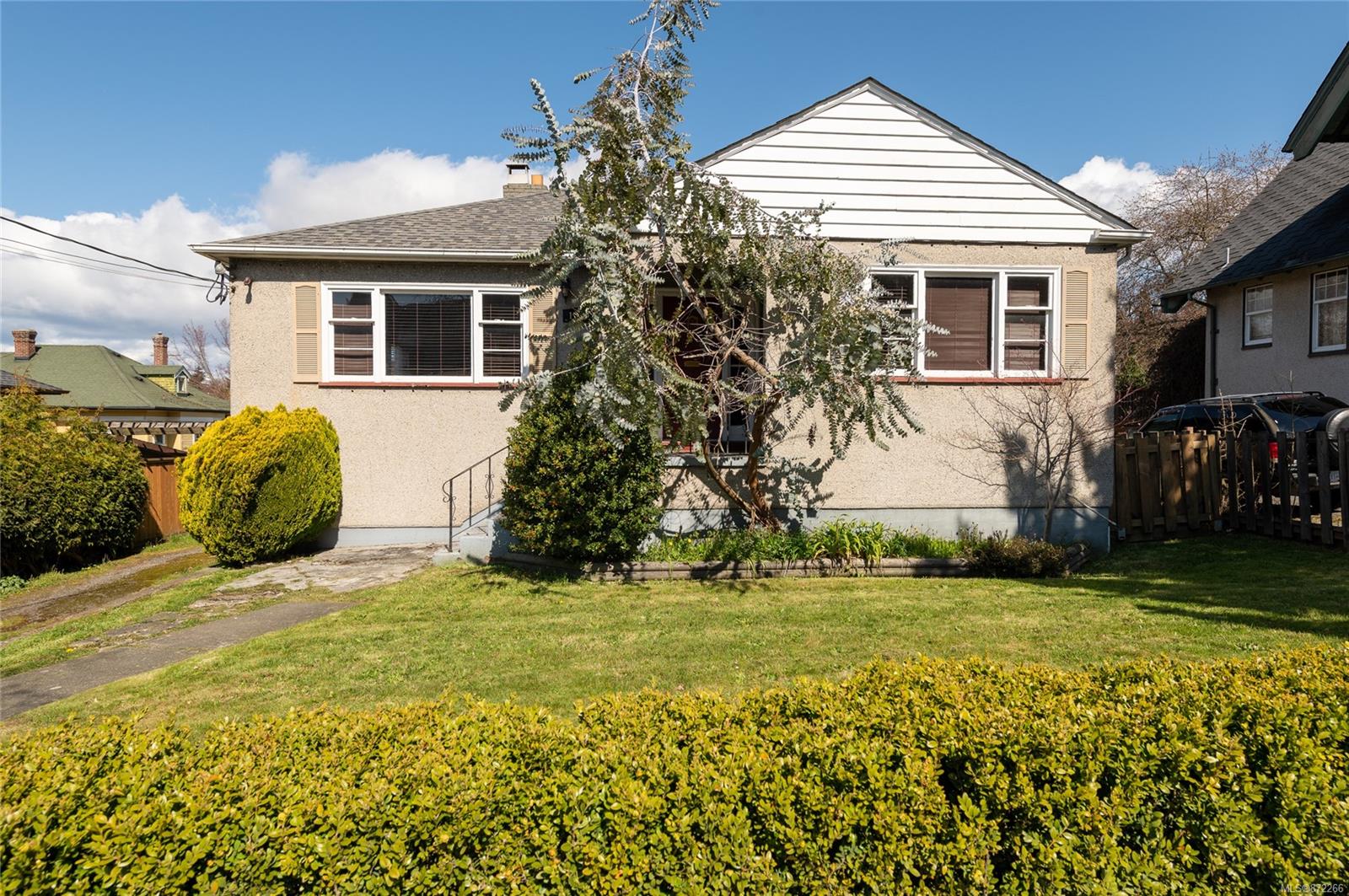 1216 Hillside Ave Victoria, Victoria | House for Sale in Victoria ...