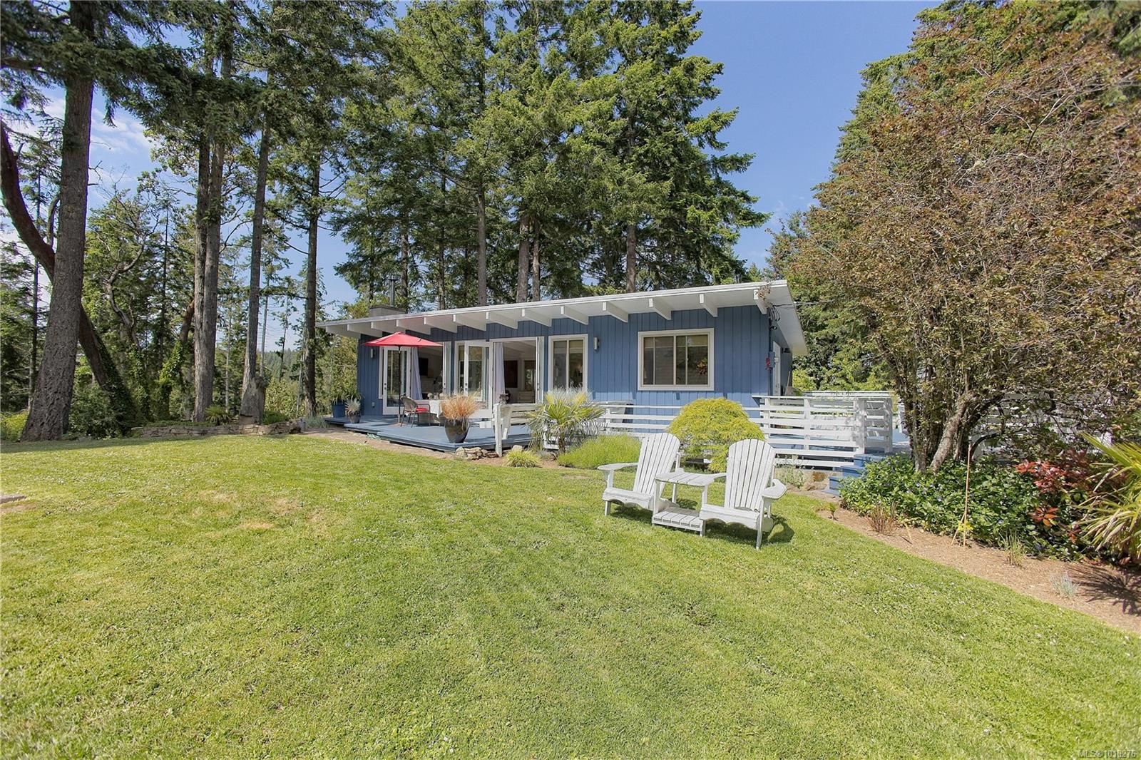 310 Woodland Dr Salt Spring, Gulf Islands | House for Sale in Salt ...
