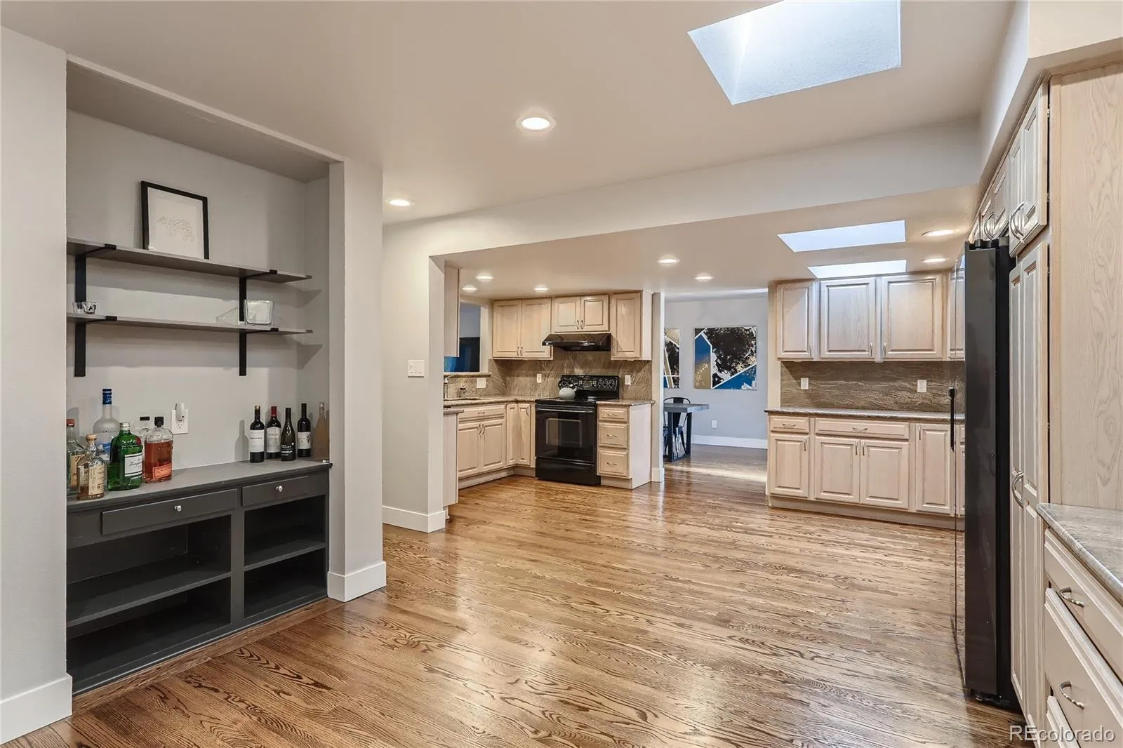 3260 S Oneida Way, Denver, CO 80224 | 7971393 | Nestfully