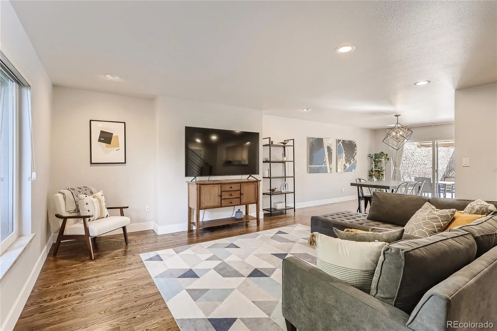 3260 S Oneida Way, Denver, CO 80224 | 7971393 | Nestfully