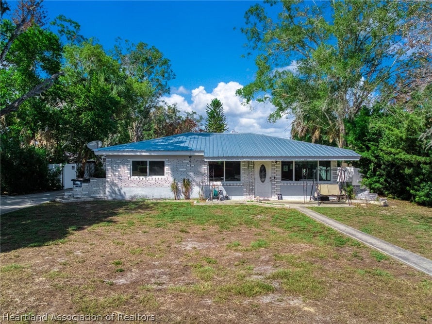 1018 Bellevue Ave, Sebring, FL 33870 for sale - Stessa