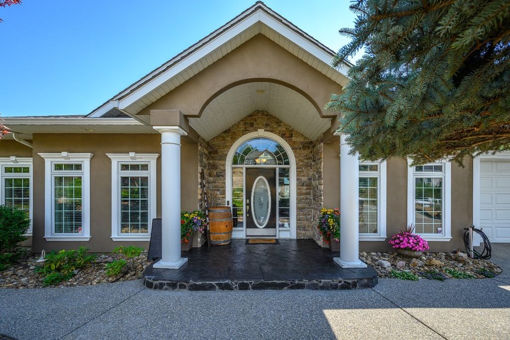 8853 Braeburn Drive Coldstream | House for Sale in Coldstream ...