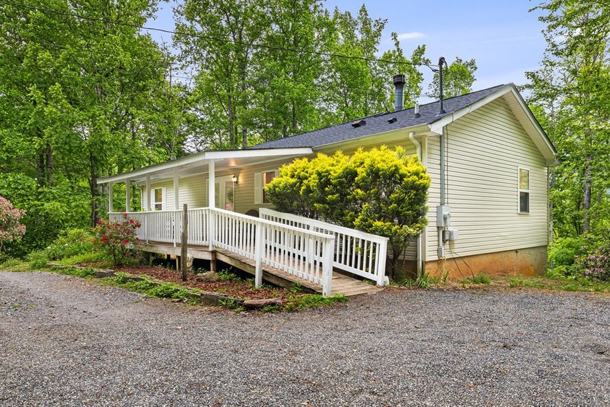 107 Mercy Rdg, Sylva, NC 28779 for sale - Stessa