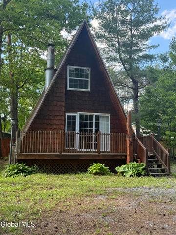 103 Florence Ave, Mayfield, NY 12117 for sale - Stessa