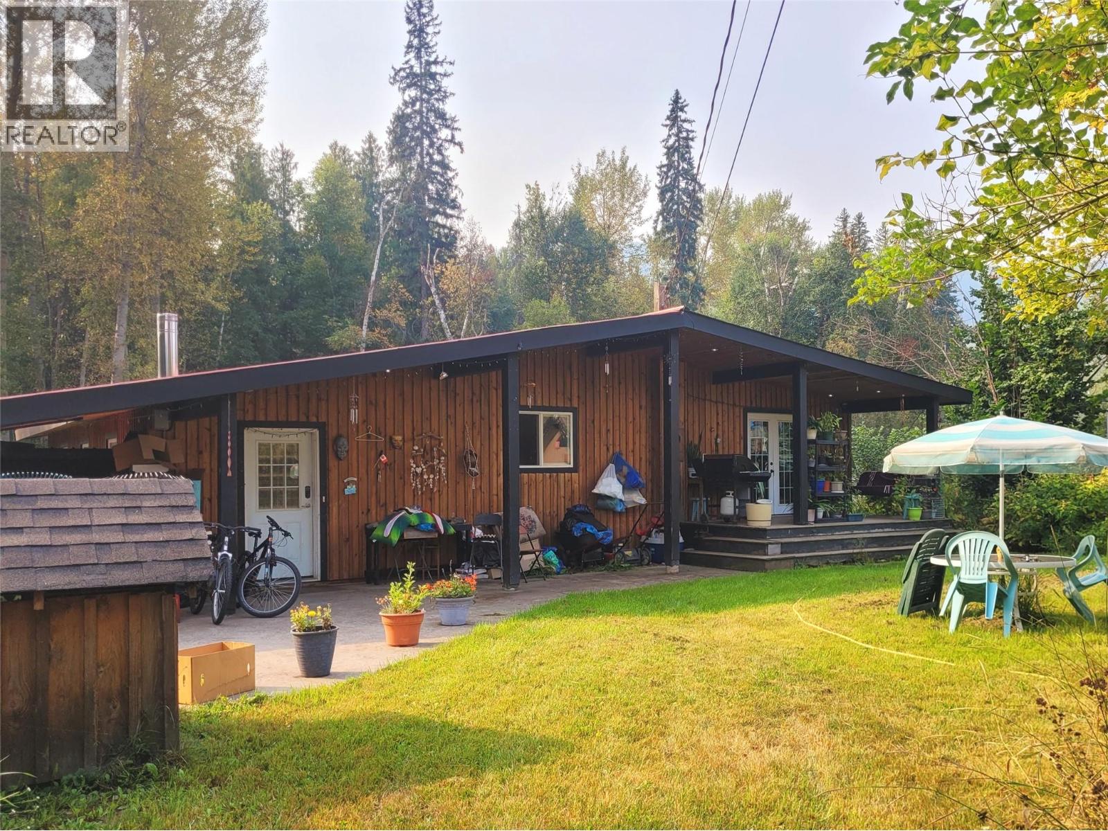 536 Swanson Road, Clearwater BC Real Estate Listing | exitrealty.com®