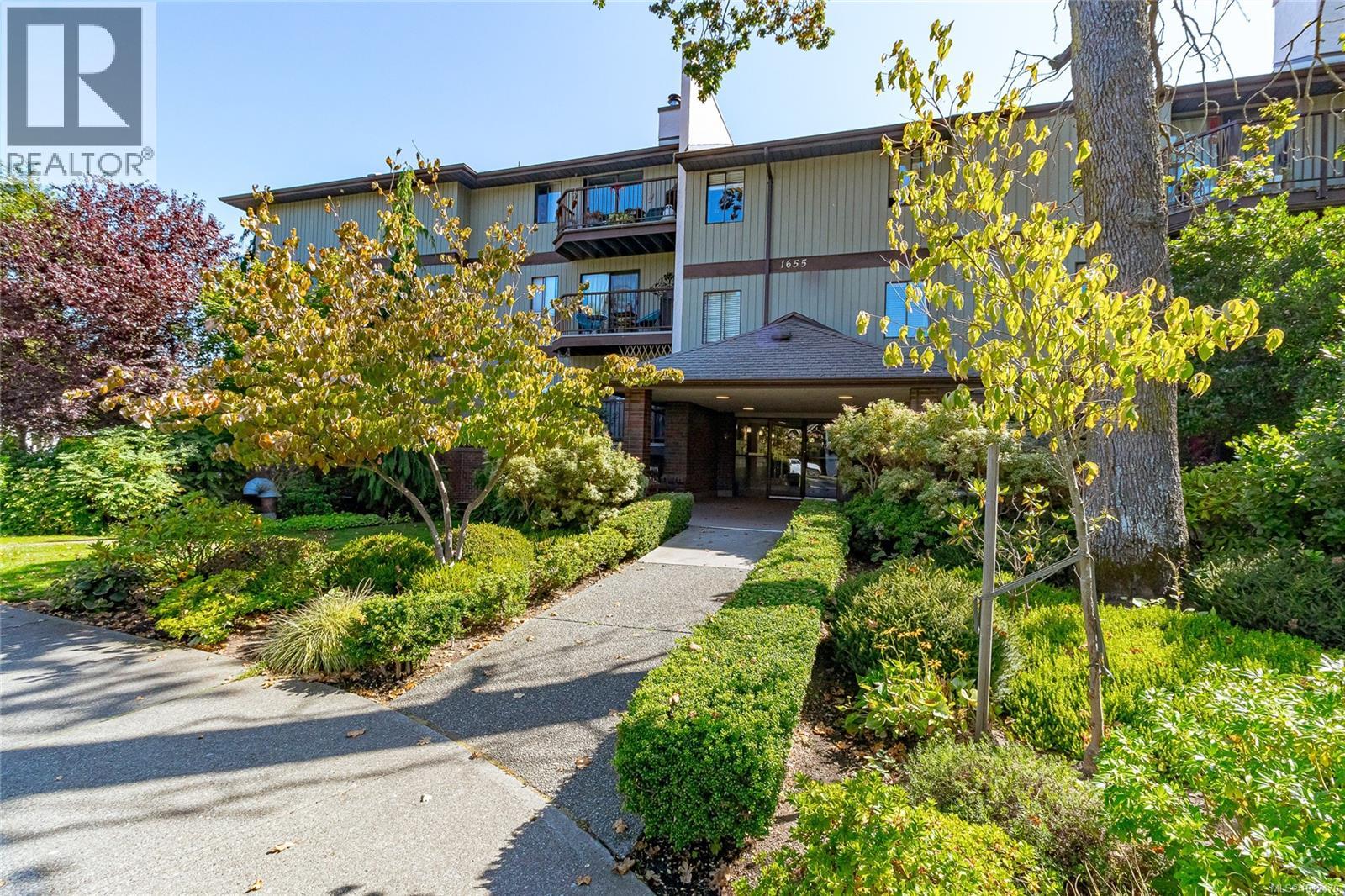 1655 Begbie Street 412, Victoria BC Real Estate Listing | exitrealty.com®