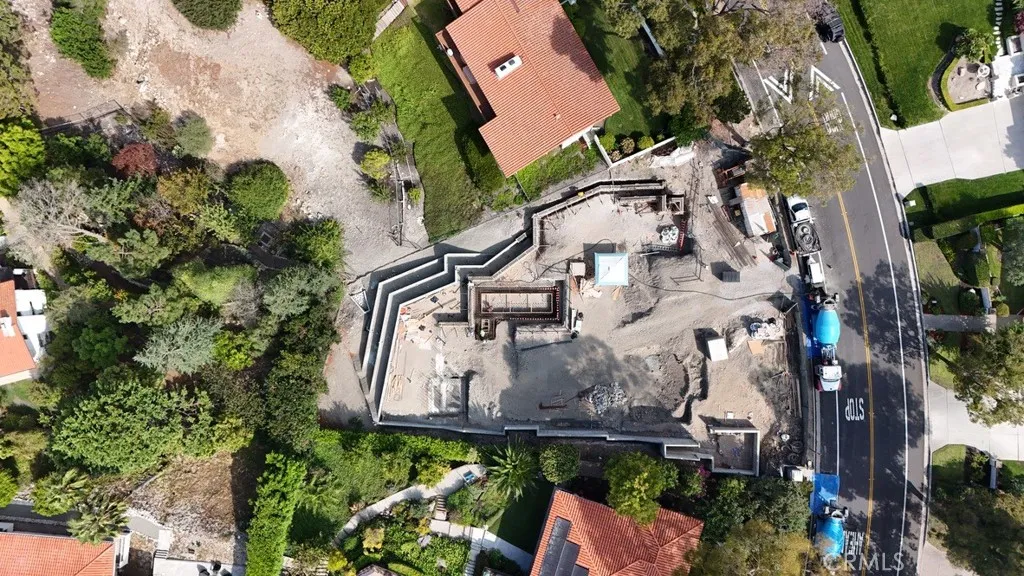 1417 Via Coronel, Palos Verdes Estates, CA 90274 | PV25241112 | Nestfully