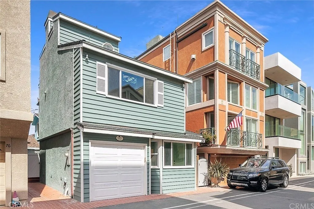 75 B Surfside, Surfside, CA 90740 | OC20067306 | Nestfully