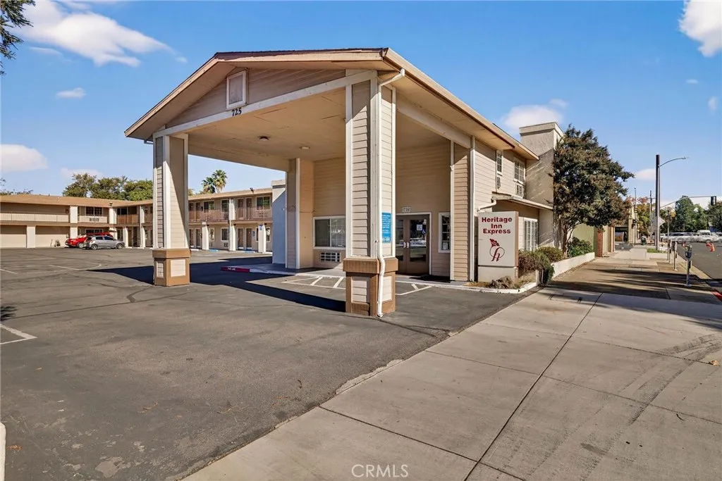 725 Broadway St, Chico, CA 95928 | SN25260097 | Nestfully