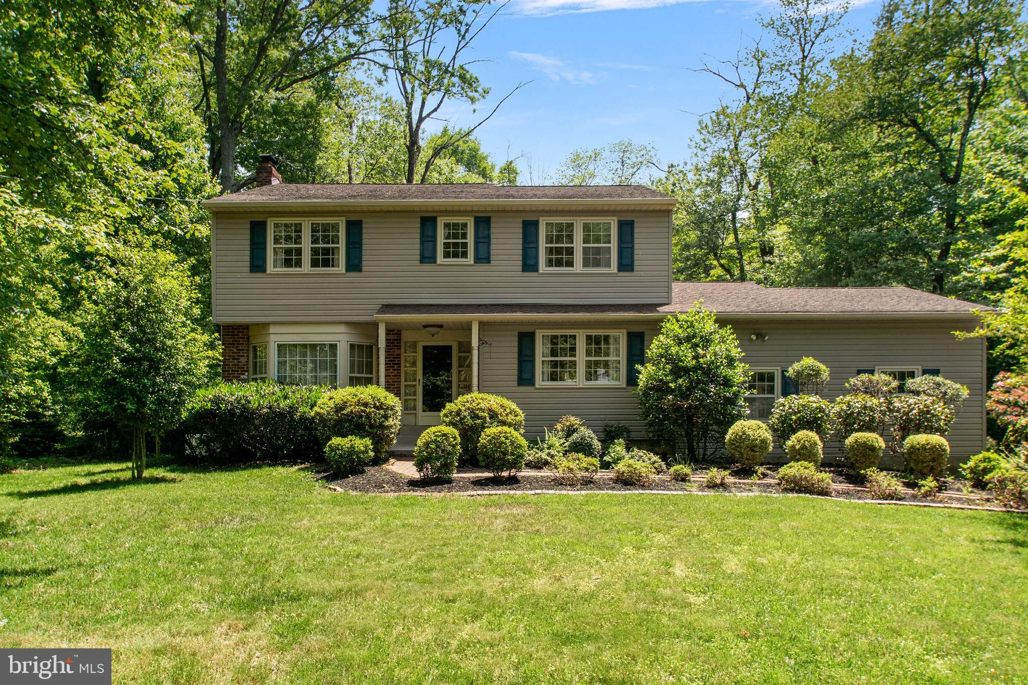 13 South Drive, Yardley, PA 19067 | MLS PABU2050788 | Listing ...