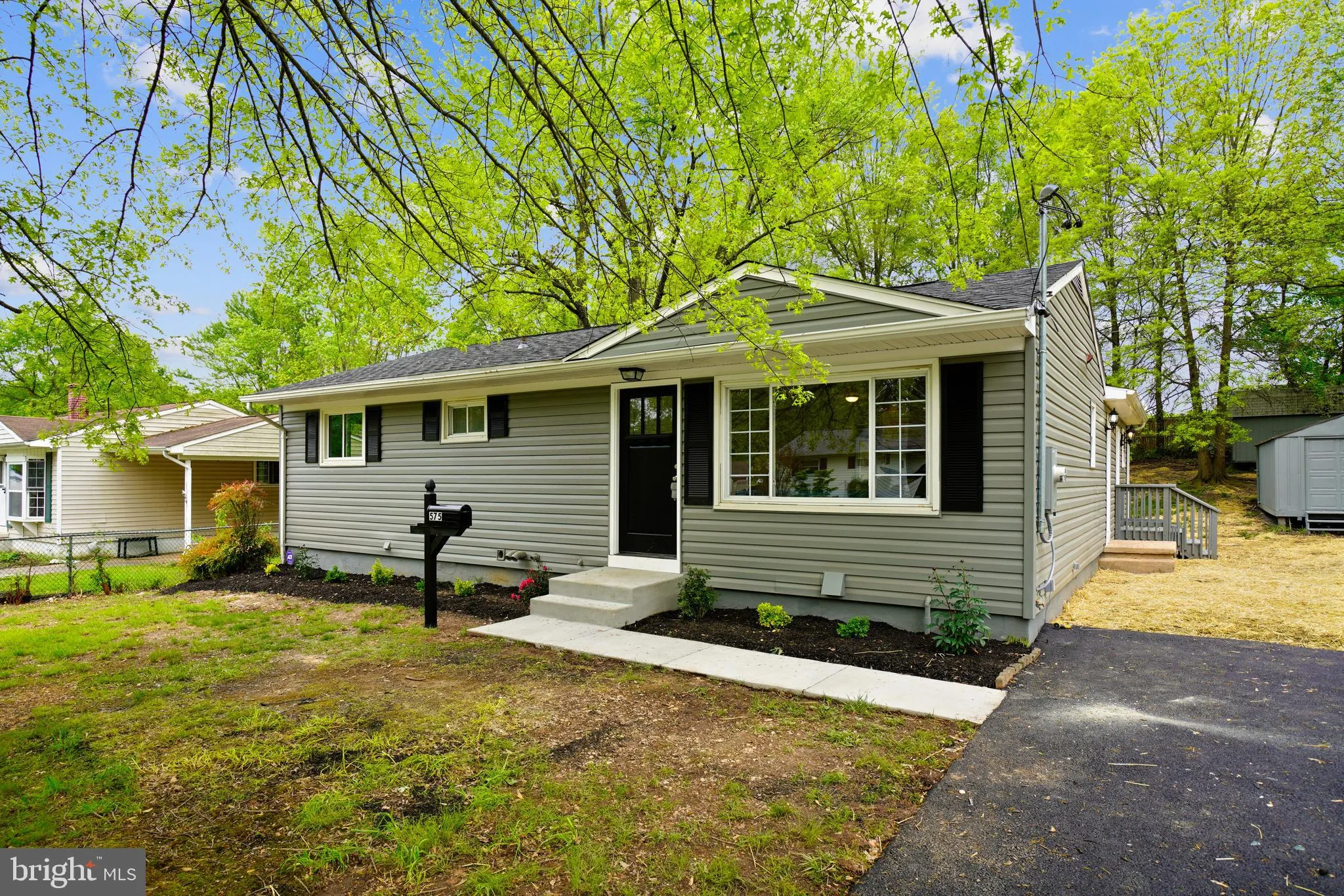 310892506.jpeg?format=webp