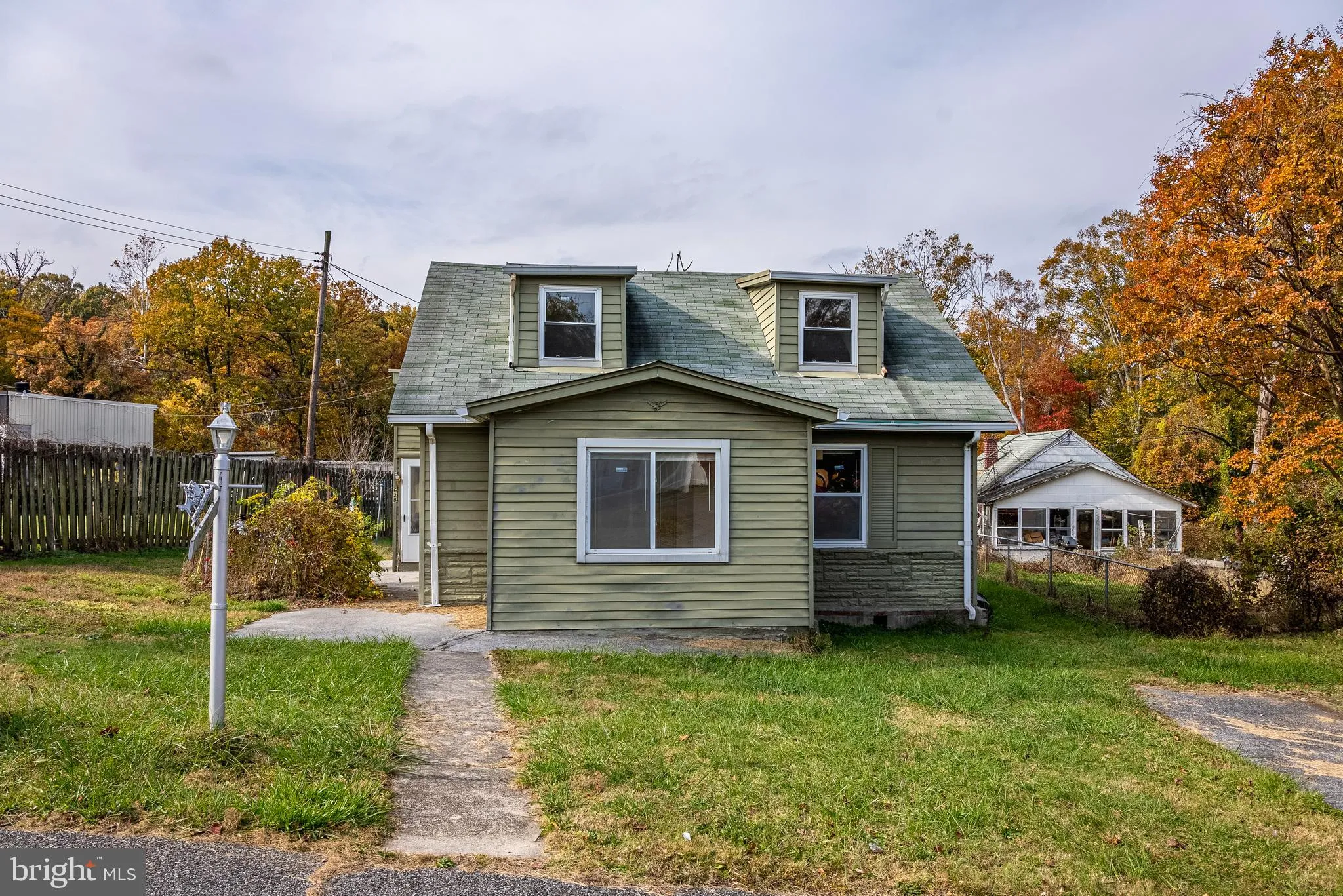 184530646.jpeg?format=webp