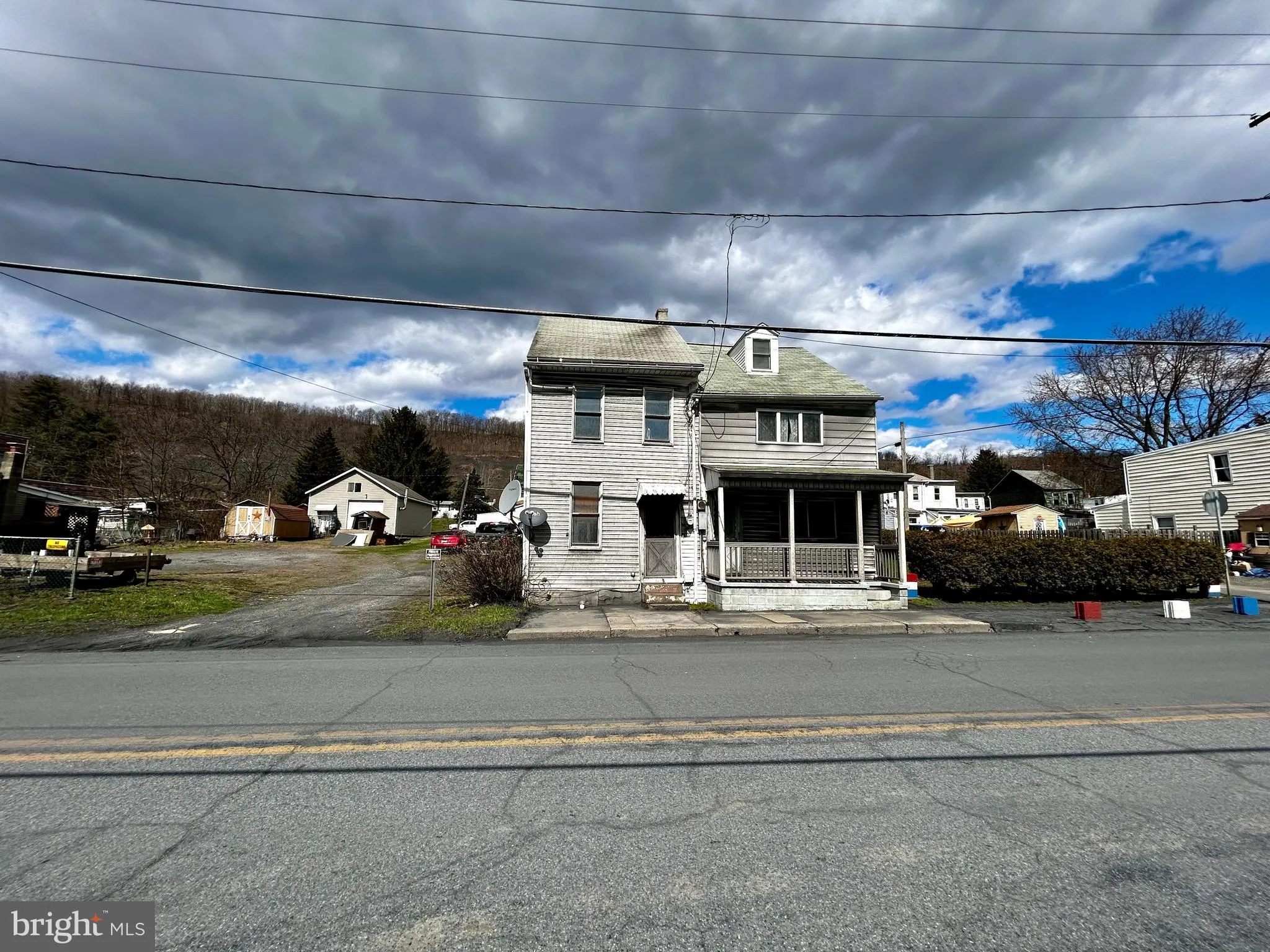 4066613746.jpeg?format=webp